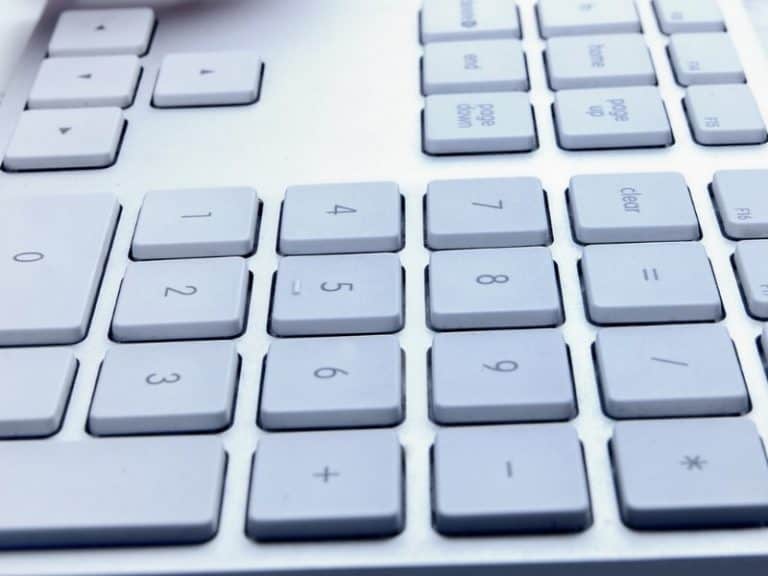 8 Best Numeric Keypad for MacBook Pro and Air in 2023