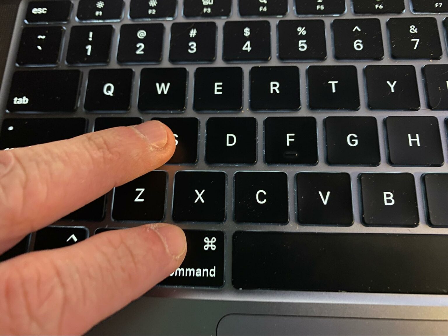 [Guide] Stuck in Recovery Mode on a MacBook? Here's a Fix!