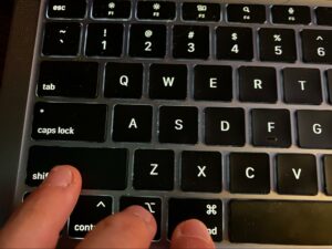 [Guide] Stuck in Recovery Mode on a MacBook? Here's a Fix!