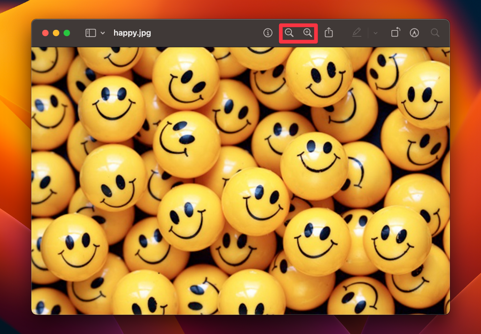 4 Ways to Zoom In or Zoom Out on MacBook Pro - MacMyths